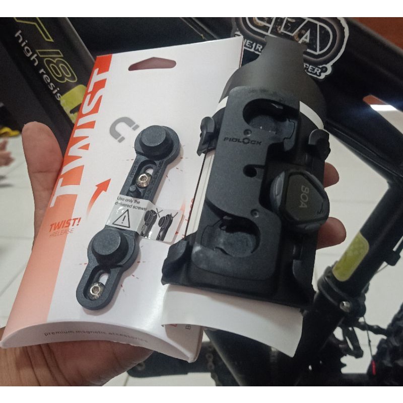 ORIGINAL FIDLOCK BOTTLE BOA +BIKE BASE made in germany | Shopee Philippines