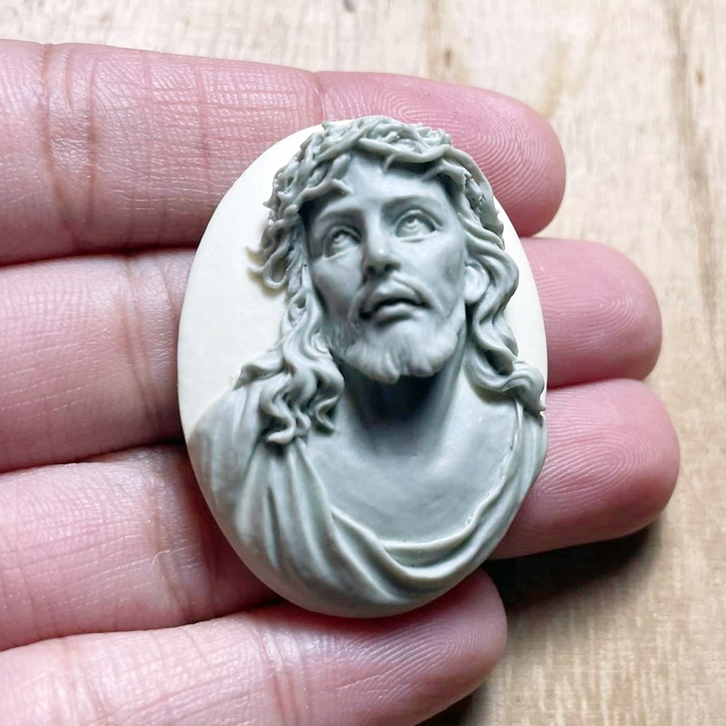 Vintage Cameos or Lockets | anonymous woman, lady portraits, mythology ...