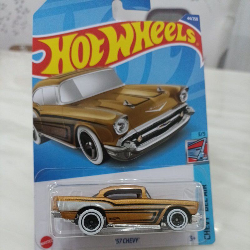 57 CHEVY GOLD/HOT WHEELS ORIGINAL HOTWHEELS Newest HOTWHEELS | Shopee ...