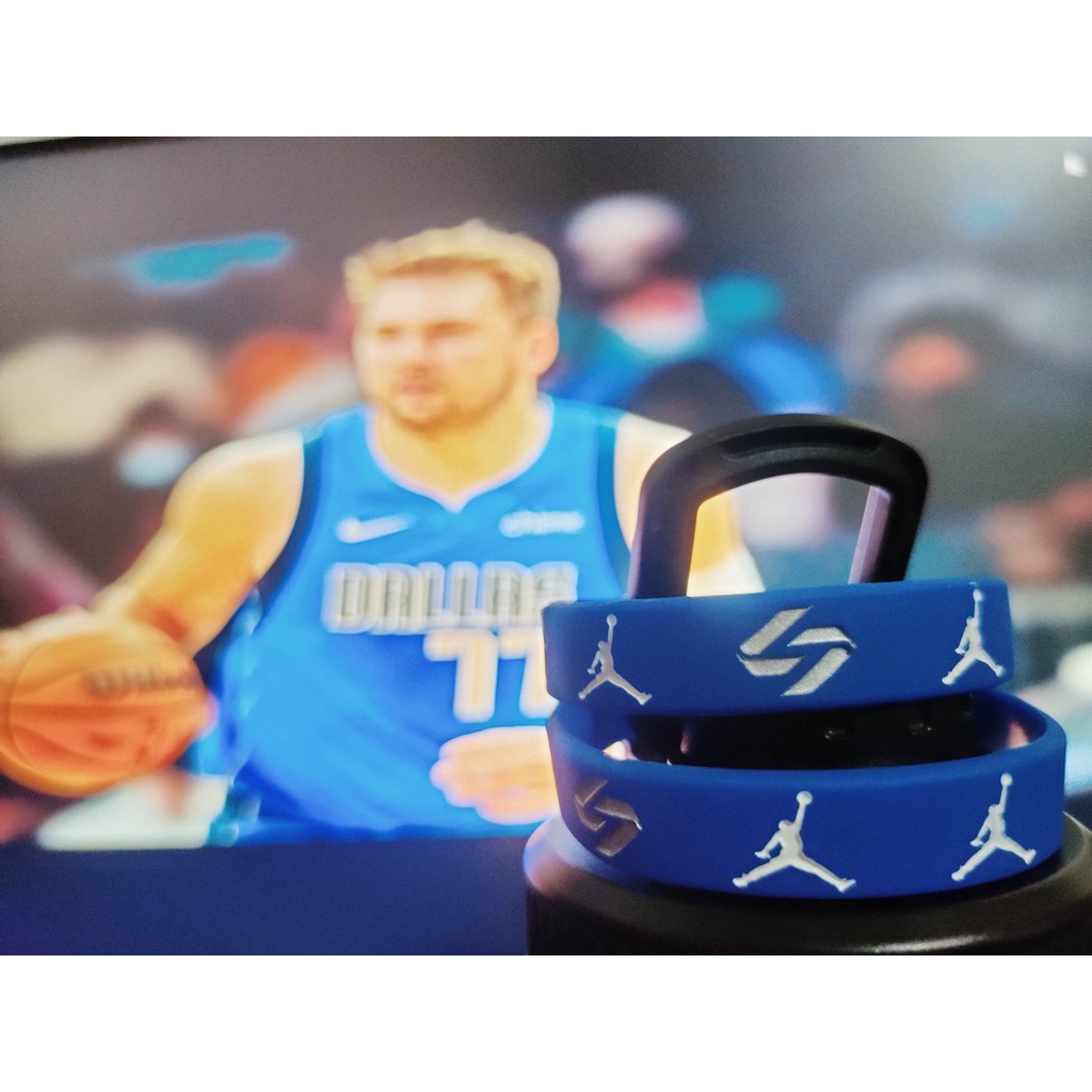 Luka Doncic 77 x Jordan Basketball Baller Band Royal Blue | Shopee ...