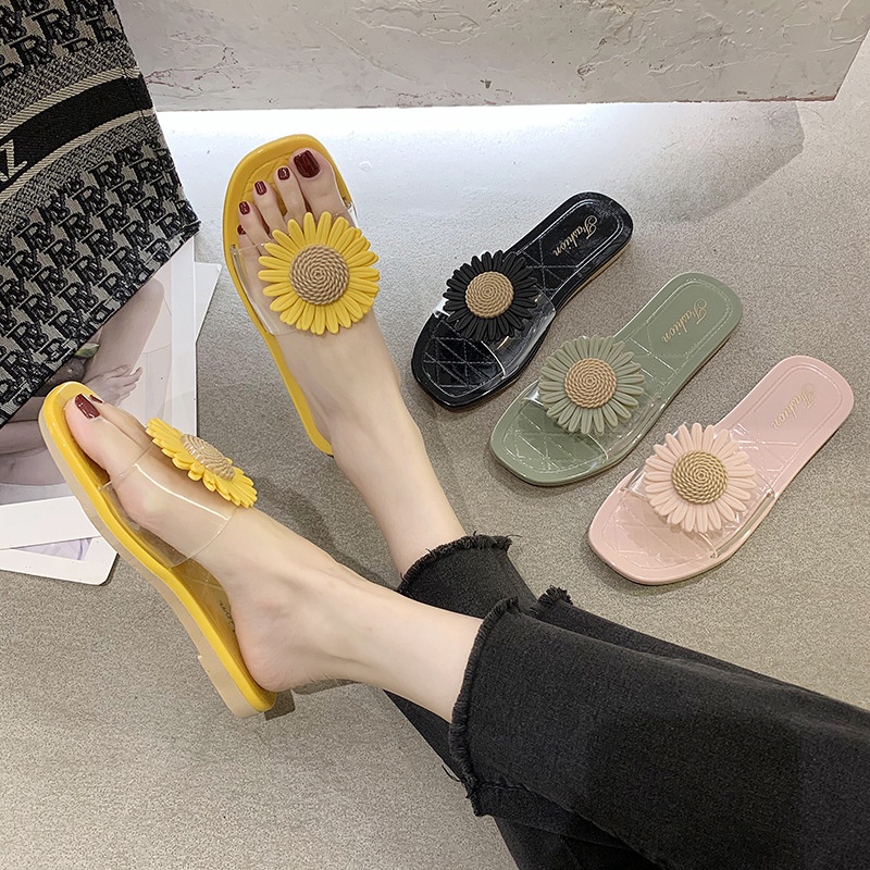 Home Flip-Flops Ladies Chrysanthemum Flowers Indoor Outdoor Wear ...