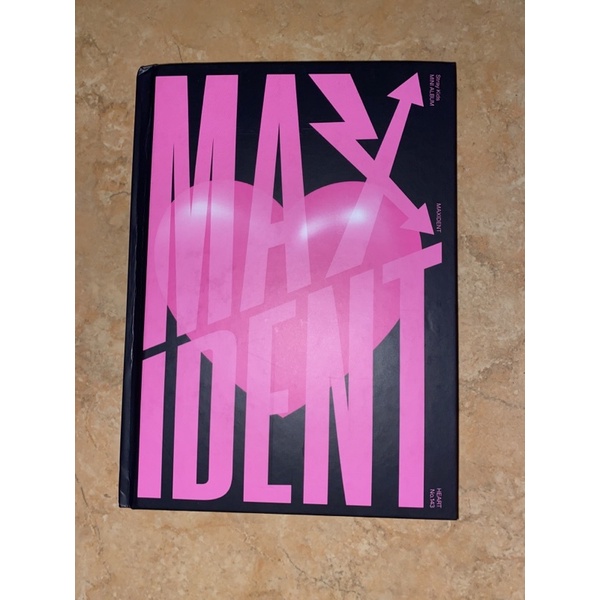 Maxident Heart version stray kids album first press unsealed standard ...