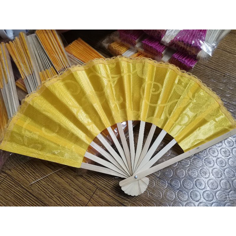 1pc Regular or Big Abaniko o Pamaypay Bamboo Satin and Plastic Handle ...