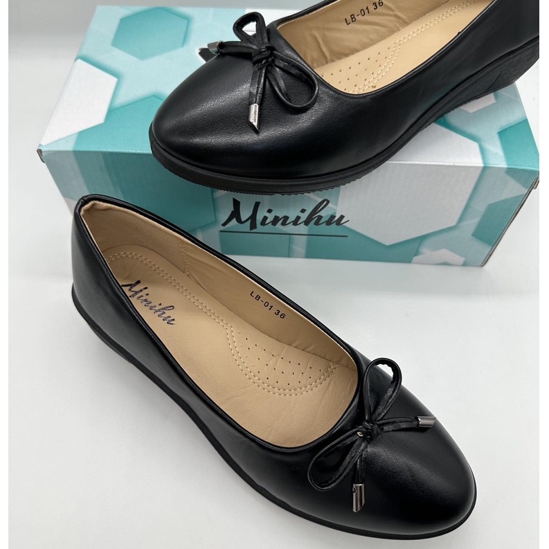 AL-10 Student black leather shoes, office shoes, wedge shoes | Shopee ...