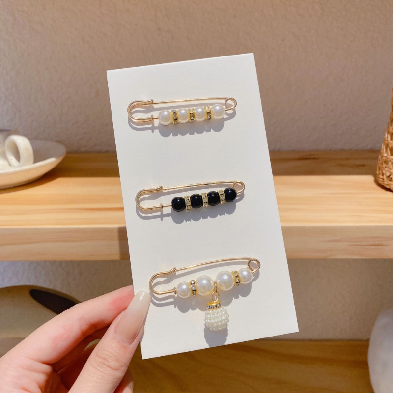 Korean Fashion Anti Glare Buckle Brooch Fixed Clothes Change Small