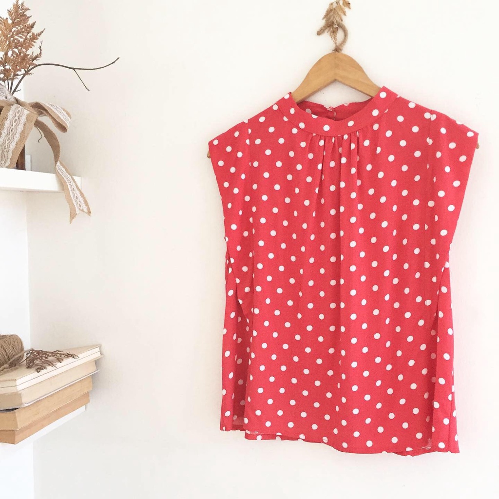 788/2 Sleeveless Closed Neck Top in Dotted Red/White | Shopee Philippines