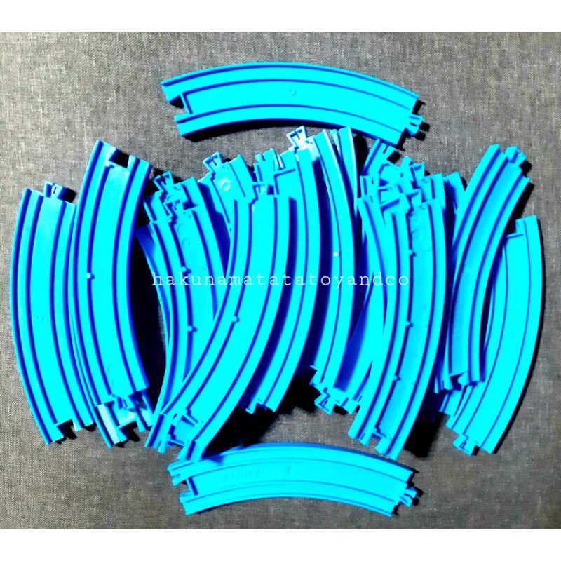 Takara tomy R-03 / Small Curved Plarail | Shopee Philippines