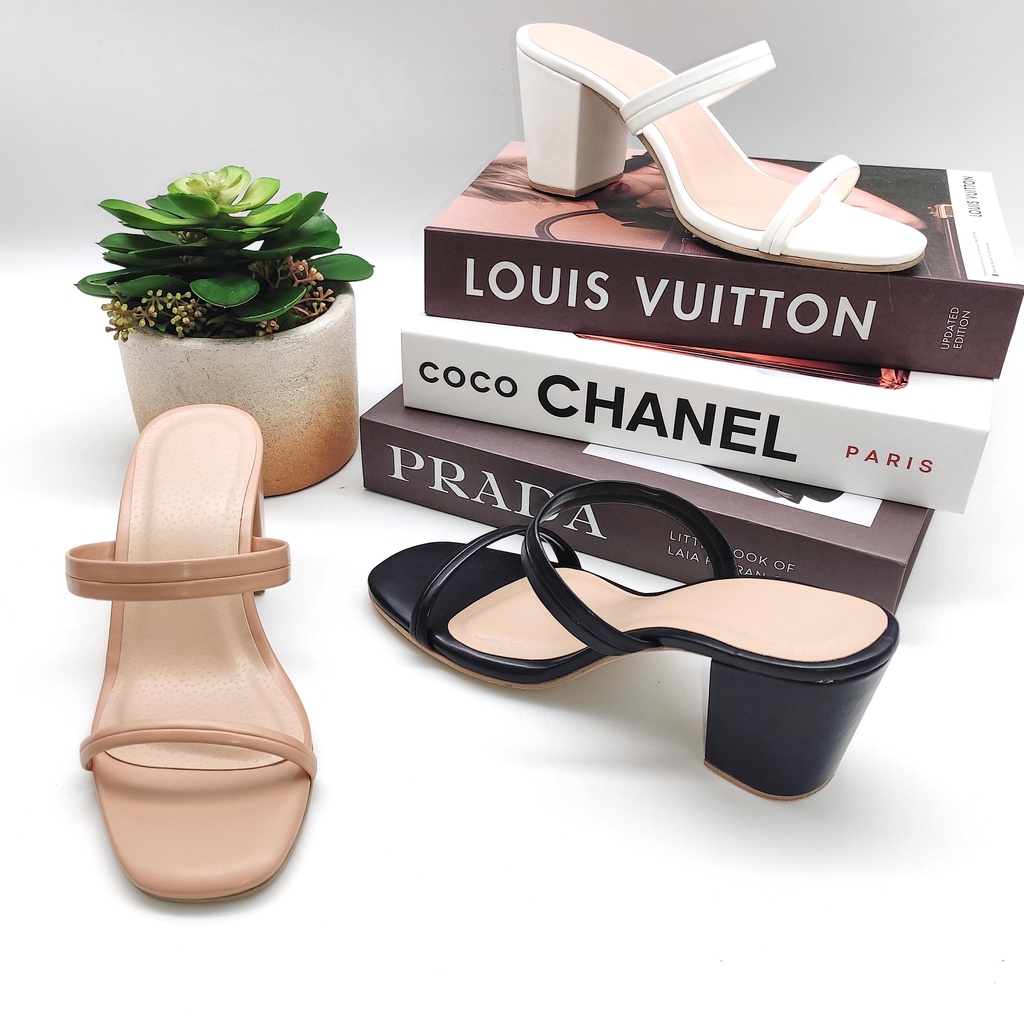 R&A799 2.5 Inch Double Toe Straps Minimalist Block Heels (Standard Fit ...