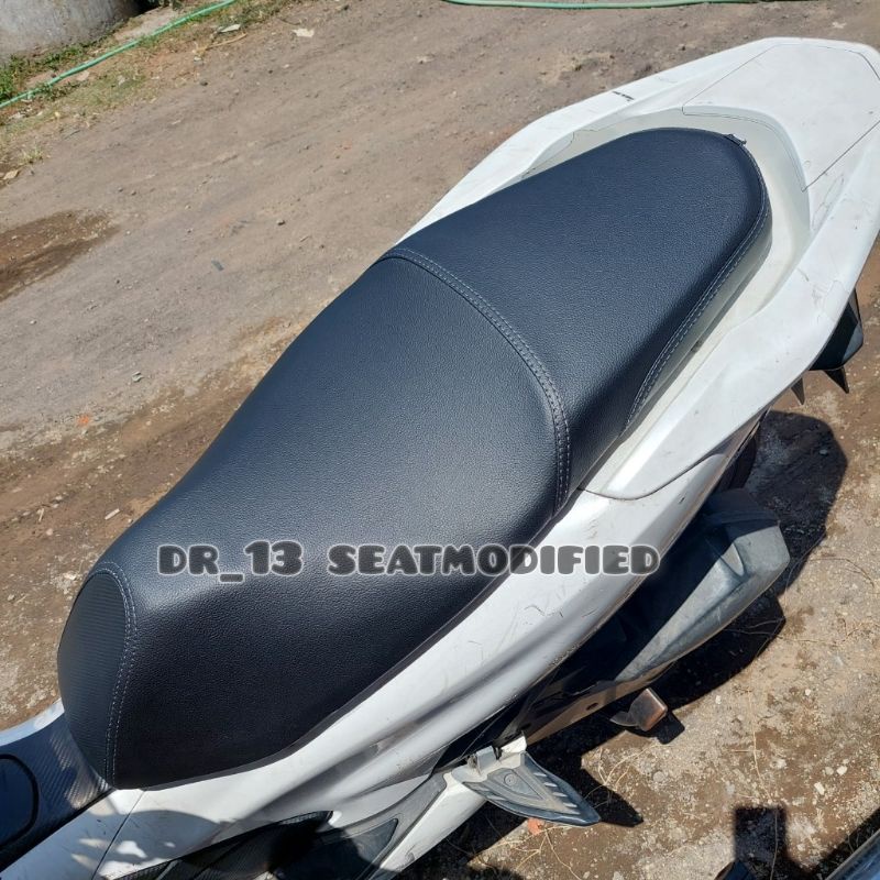HONDA PCX 150 AND PCX 160 LEATHER SEATS MBTECH MATERIAL | Shopee ...