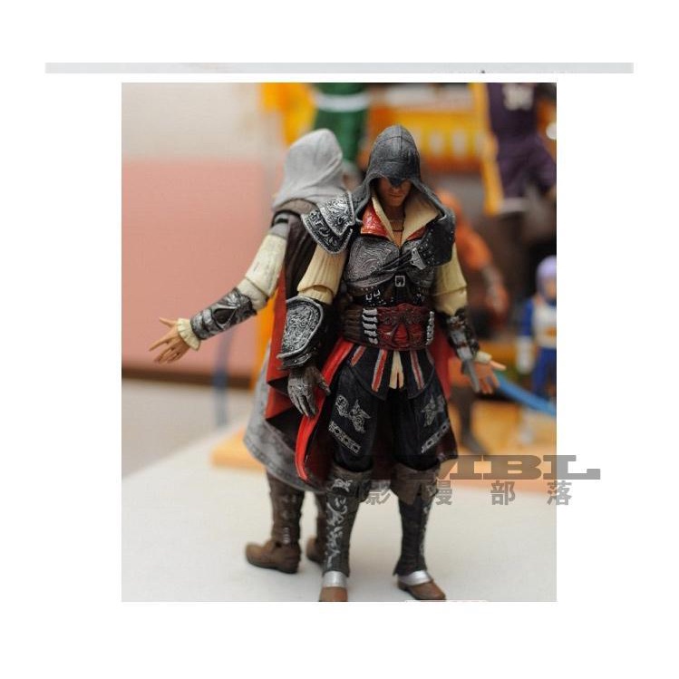 NECA Assassin's Creed 2 Doll Model Atelier White Killer EZIO Revelation ...