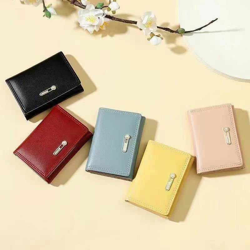 FOLDABLE WALLET FOR LADIES FITS FOR CARD AND COIN HOLDER GOOD QUALITY ...
