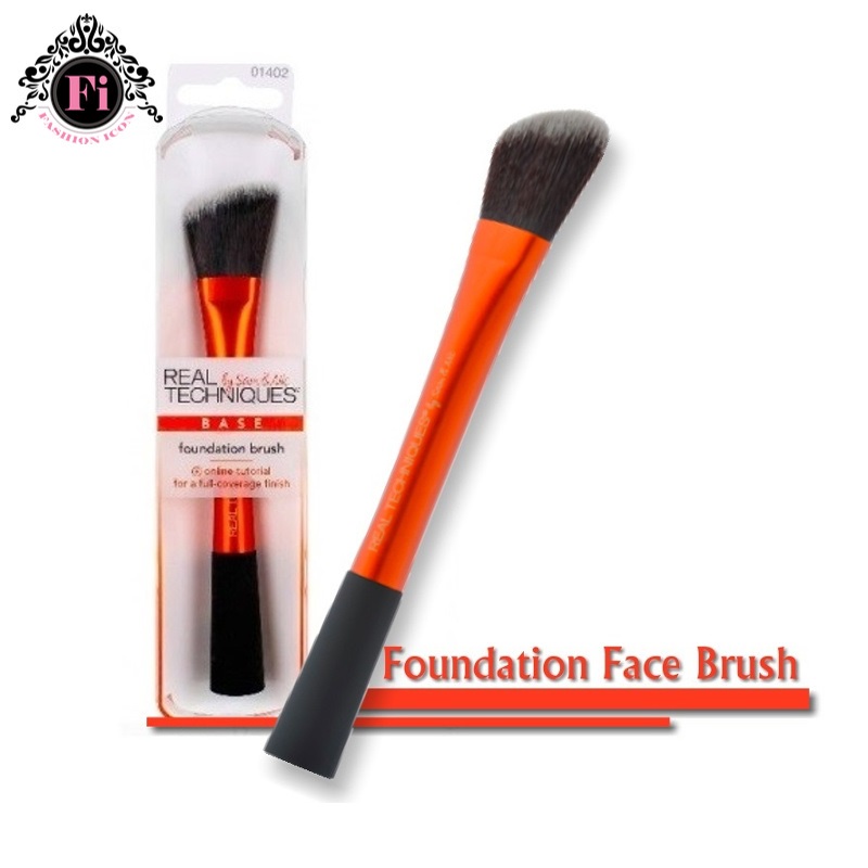 Real Techniques Foundation Brush