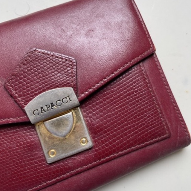 PKA PRELOVED CAPACCI MEDIUM TRIFOLD WALLET | Shopee Philippines