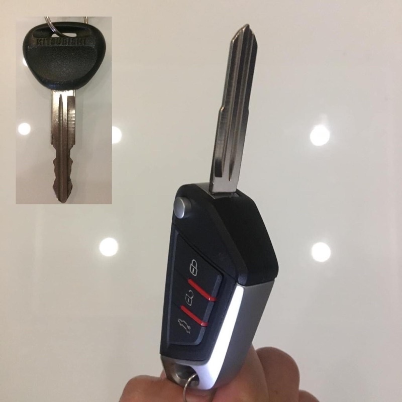 Mitsubishi Pajero Adventure Flip Key Car Keyless Entry NO ALARM ...