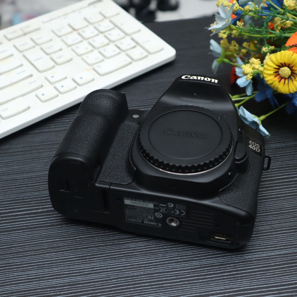 Canon 40D Body Only Original DSLR Camera - Without Vg Lens -Vms ...