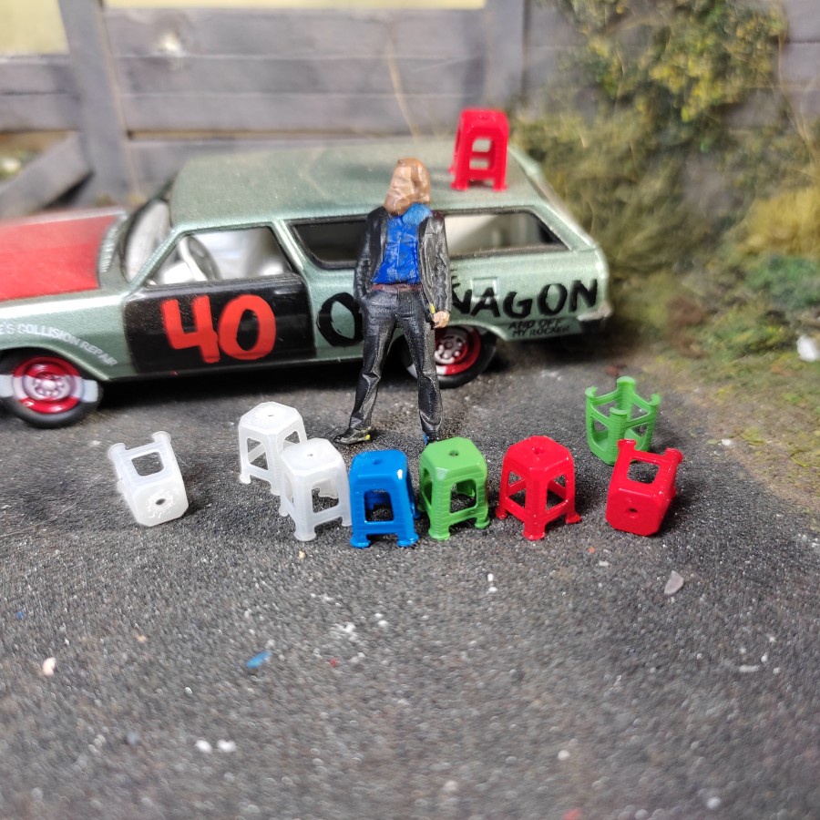 Meatball Bench Small Plastic Chair 1/64 Scale Diorama Accessories ...