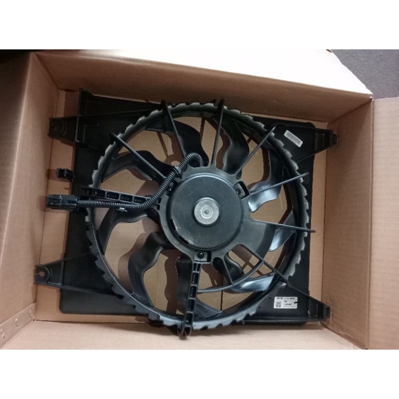 AuxFan Assembly Hyundai Grand Starex Original (2014 Up) 3 Bracket Left ...