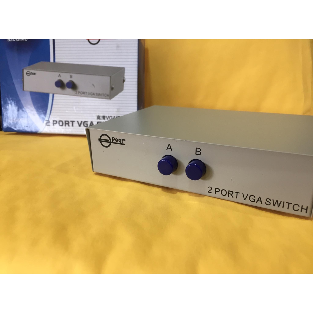 VGA 2 in 1 Out 2 Port VGA Switch Press Button Two Way VGA Vedio Switch ...
