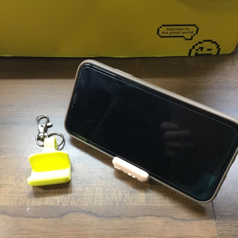 Personalized 3D Printed Phone Stand Keychain – With Name & Clip ...