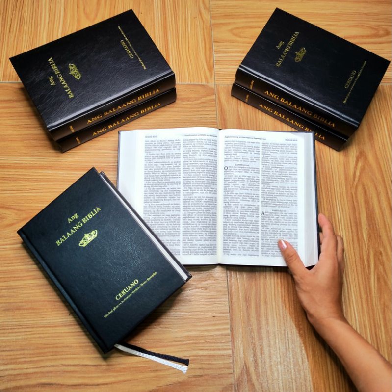 KJV CEBUANO HOLY BIBLE LARGE SIZE Bisaya Hardbound Red Letter Maayong ...