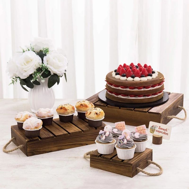Wooden Crate Chic Cake Stand, Farmhouse Cake Display on Wooden Crate ...