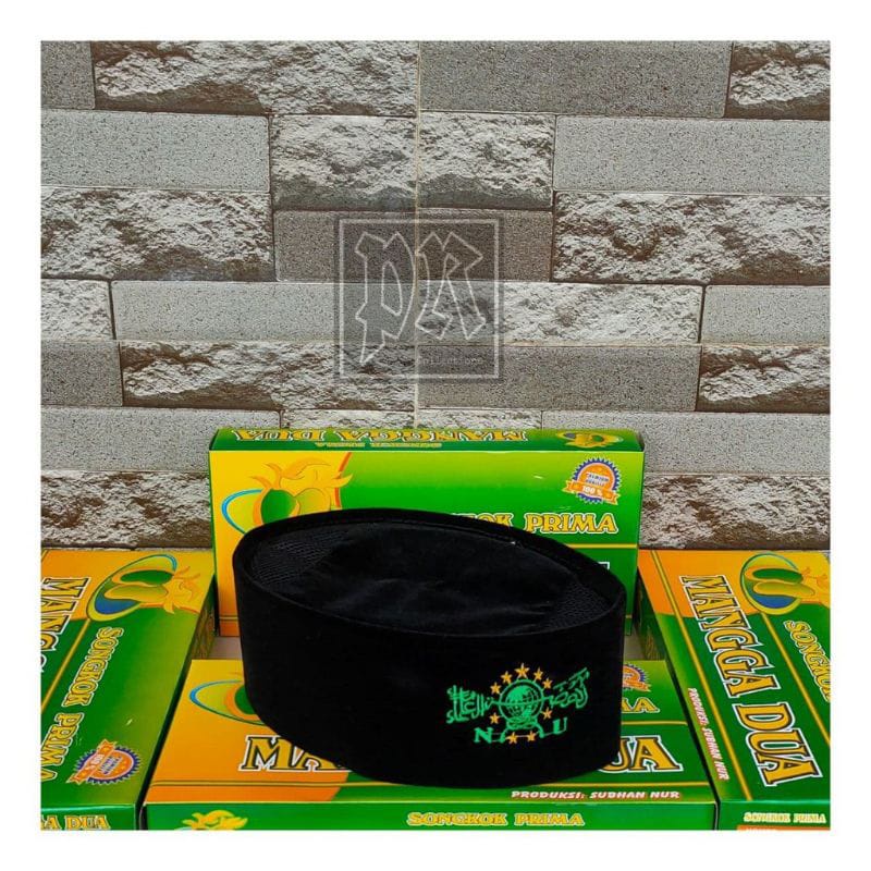 National songkok embroidered with the NU logo | Shopee Philippines
