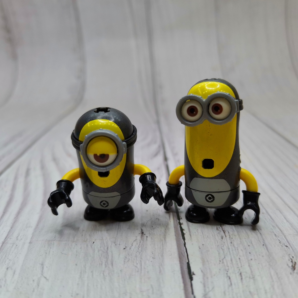 ins Genuine Bulk Meijiabao MEGA Minions Movable Ornaments | Shopee ...