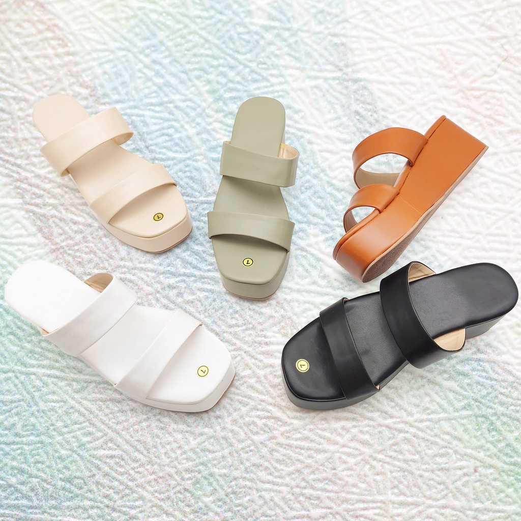 R&A734 2-Inch Square Toe with Wide Dual Toe Straps in Platform Slides ...