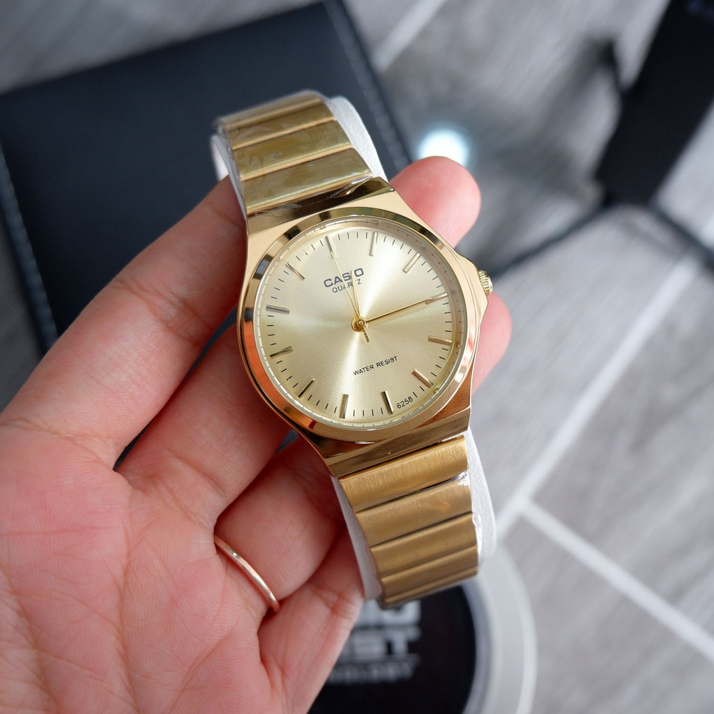 Plain simple unisex watch stainless steel japan machine | Shopee ...