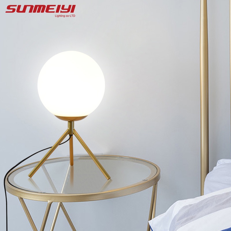 SUNMEIYI Gold LED Desk Lamp Small Table Light With Glass Ball Lampshade ...