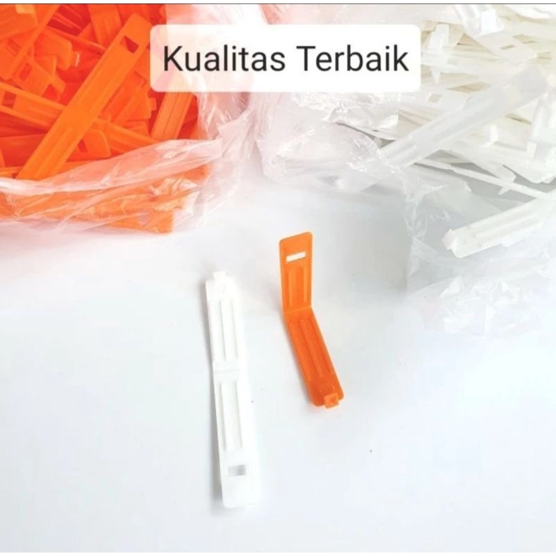 Bread Plastic Clipper/Tweezer (50 Pcs) | Shopee Philippines