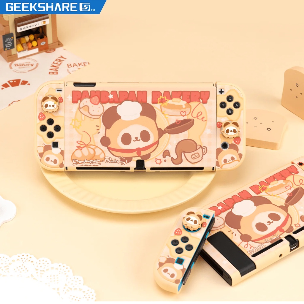 GeekShare Panda Toast Protective Hard Case for Nintendo Switch and ...