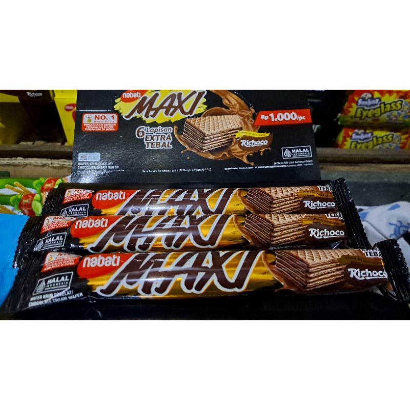 Maxi Chocolate WAFER 1 BOX Contains 20 Packs Of Wafers/ Vegetable ...