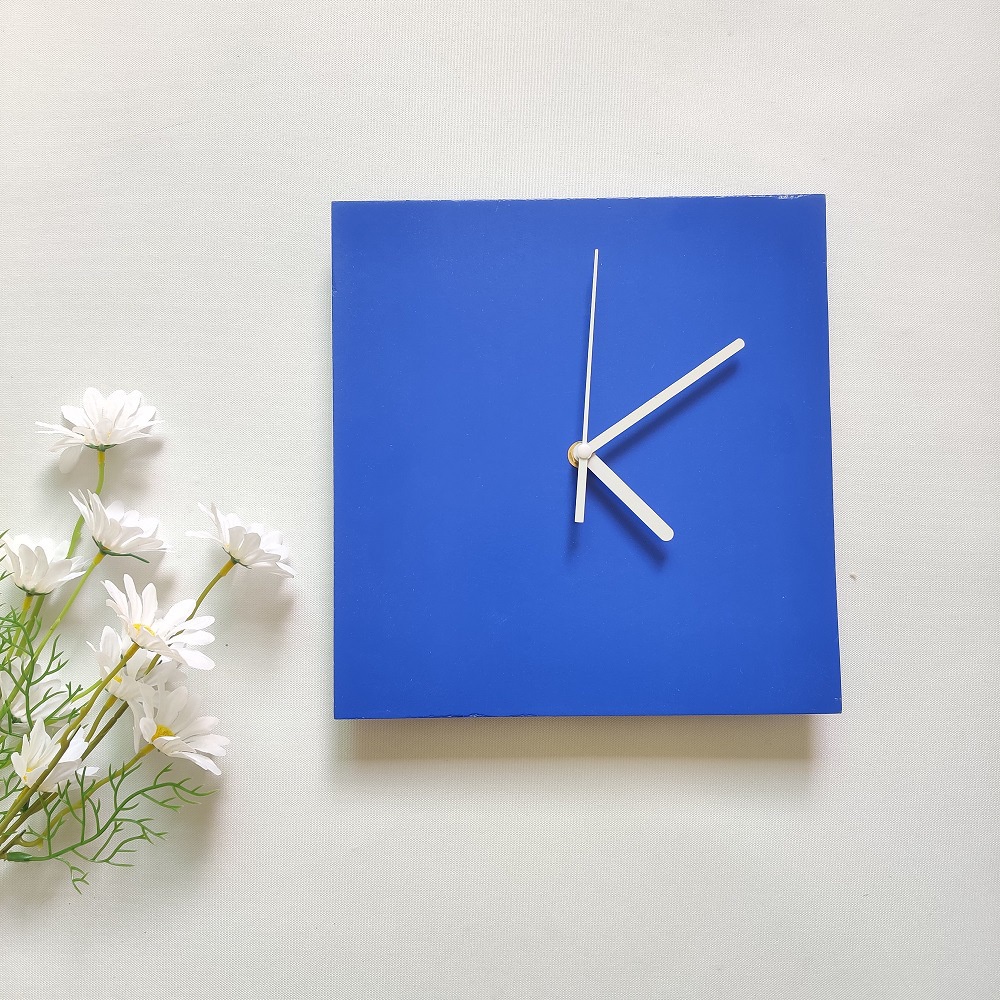 INS Retro Klein Blue Wall Clock Nordic Wooden Mute Clocks Studio ...