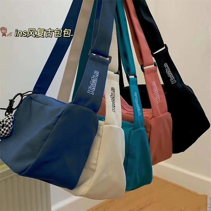Ins Small Retro Street Photography Simple Large-capacity Messenger Bag ...