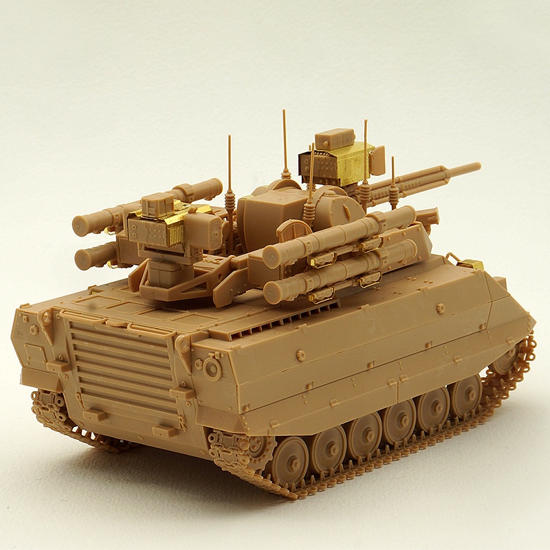 Amusing Hobby Model 1/35 Russia T-90A Tank+Uranus-9 No Man Tank 35A053 ...