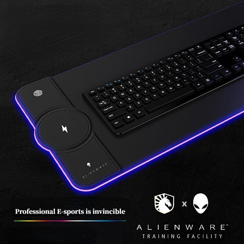 Alienware Alien Wireless Charging Mouse Pad Oversized RGB Luminous ...