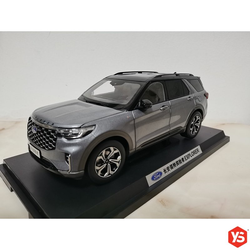 1:18 Scale Ford Explorer 6th Generation Diecast Model /Grey | Shopee ...