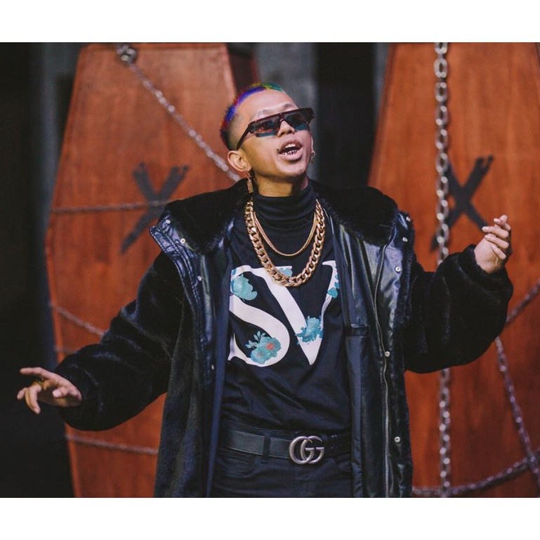 SV Merch "Floral Trident" Black/Metallic Blue T-Shirt (For Men/Women ...