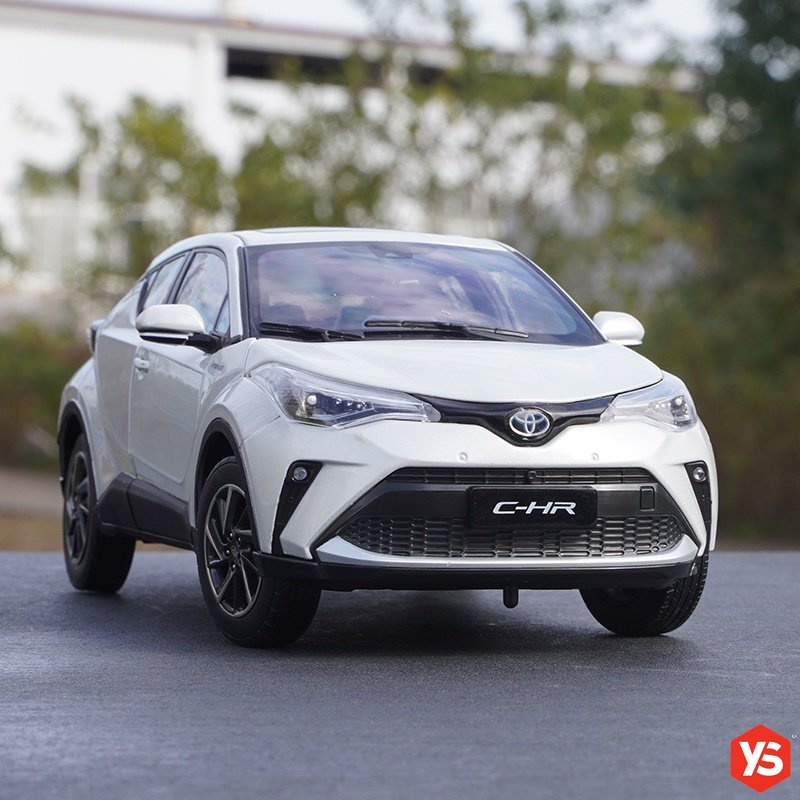 1:18 Diecast TOYOTA C-HR CHR 2022 SUV Model Car Collection White ...