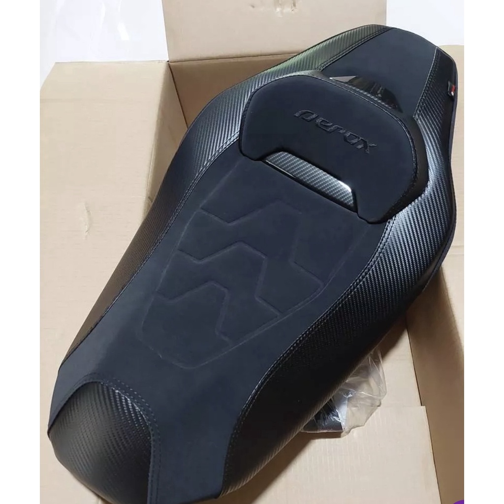 Yamaha Nmax V1 V2 / Aerox V1 V2 Camel Back Seat Suede and Leather BLACK CARBON | Shopee Philippines