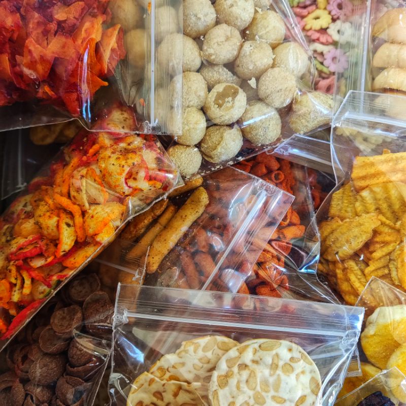 Various SNACK Snacks Economical Packaging Glass Chips Tofu Intestine ...