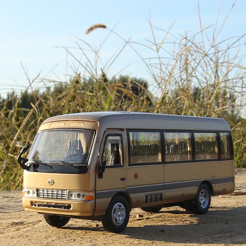 1/32 Toyota Koster alloy bus model Zhongba Huili acousto-optic toy car ...