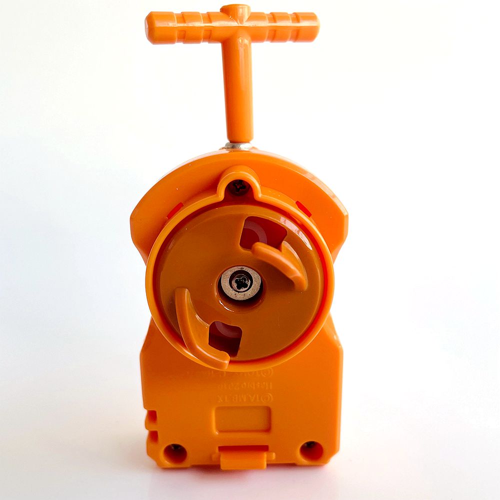 Hasbro Beyblade Launcher (Metallic Orange) Metal Fusion Bey String ...