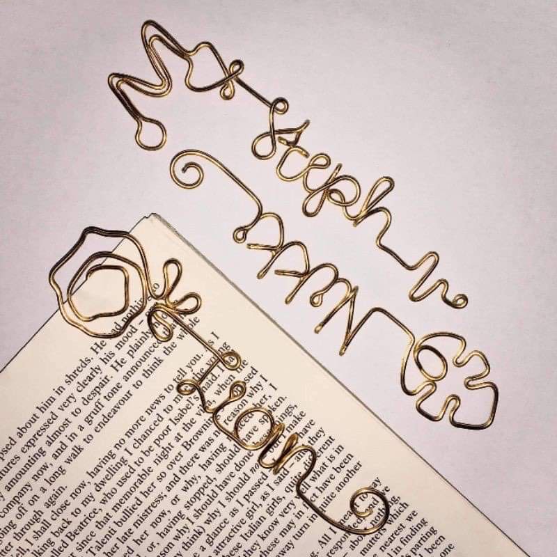 AMOR Wire Personalize Big Bookmark | Shopee Philippines