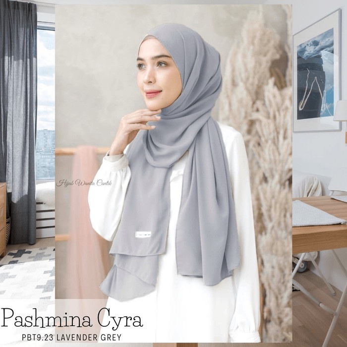 New Trend Style Beautiful Hijab Wanita - Pashmina Cyra | Pashmina ...
