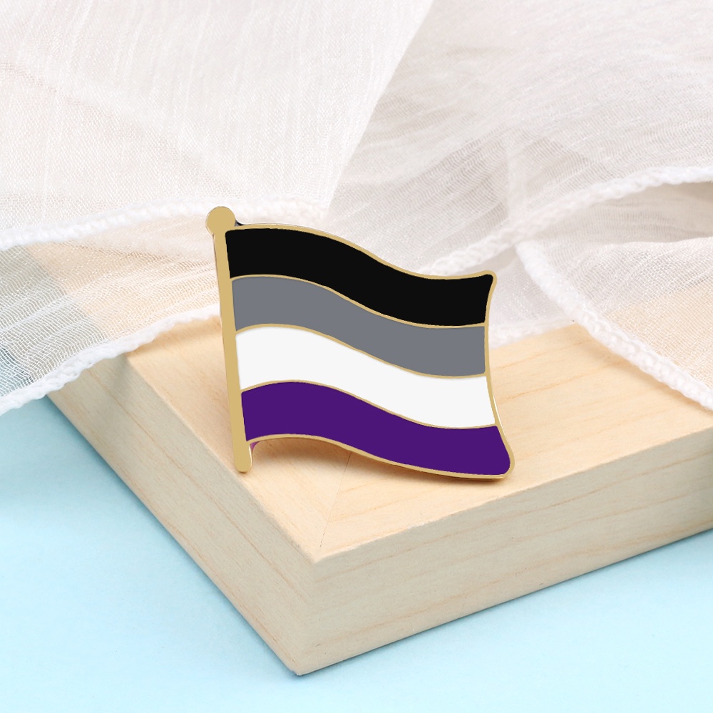 50 Styles Creative LGBTQ Enamel Pins Rainbow Flag Brooch Badges ...