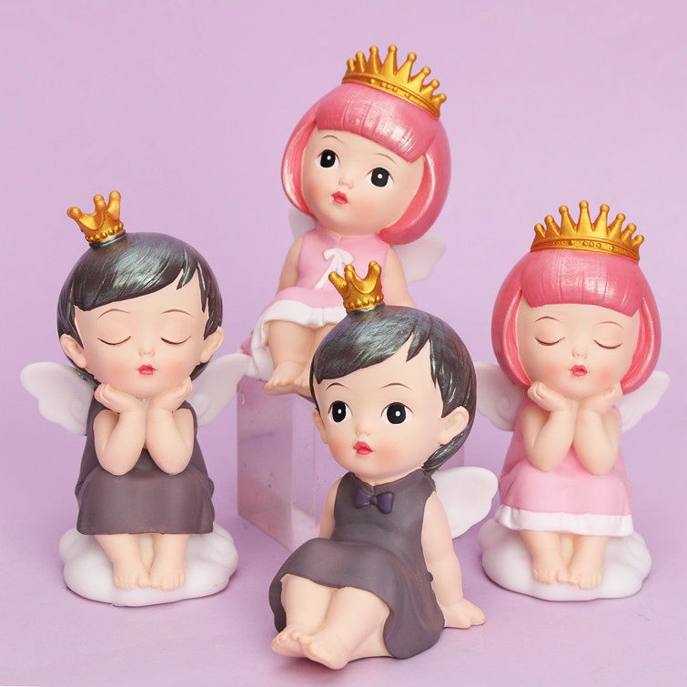 Cute cake decoration Crown Princess cake decoration Aisha and Keller ...