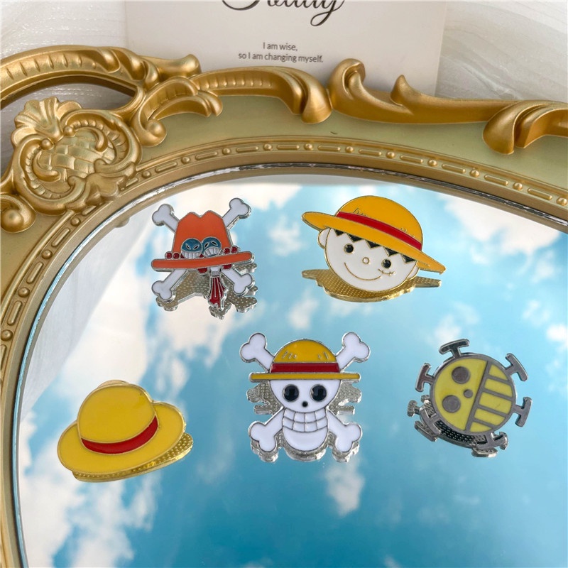 Cartoon Luffy Pirate Hat Enamel Brooch Ace Hat Skull Flag Cap Props ...