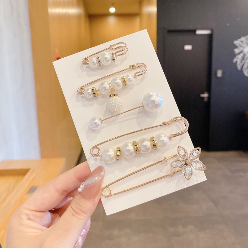 Korean Fashion Anti-glare Buckle Brooch Fixed Clothes Trouser Waist ...